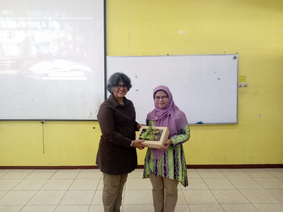 Dokumentasi Kuliah Tamu dan Workshop dari Dr. Kalaivani Chellapan - S1 ...
